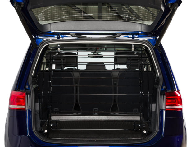 Hundegitter für Ihr Auto – Direkt vom Hersteller | Hundeschutzgitter ...
